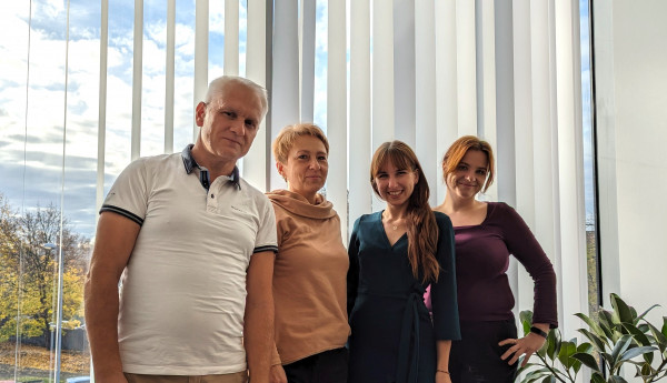 Wspieram.to: Posłani