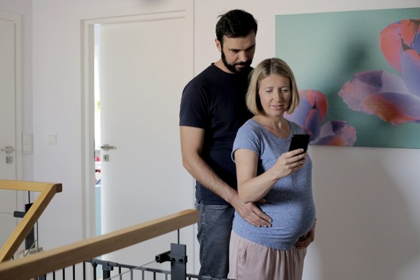 Wspieram.to: helfi - asystent zdrowia malucha